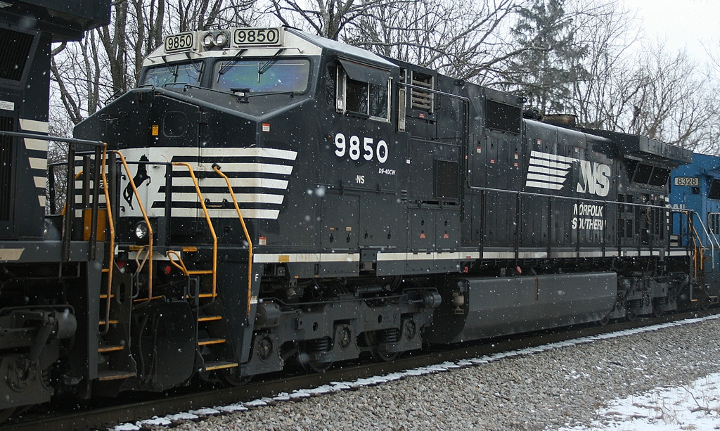 NS 9850